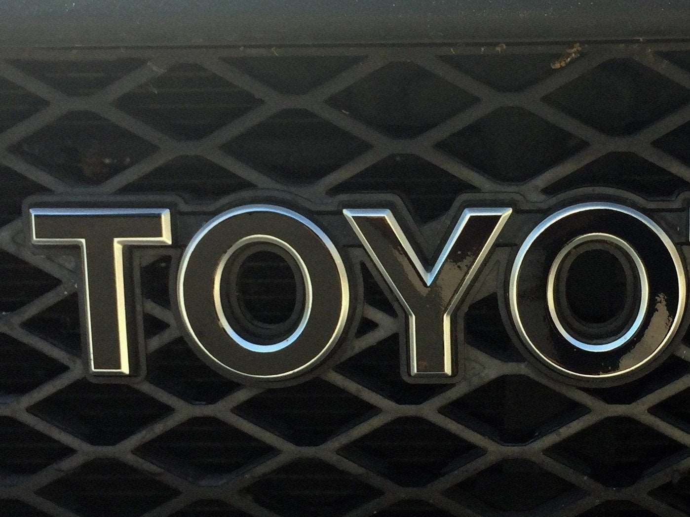 Premium Cast Vinyl Insert Letter Decals for FJ Cruiser Grille